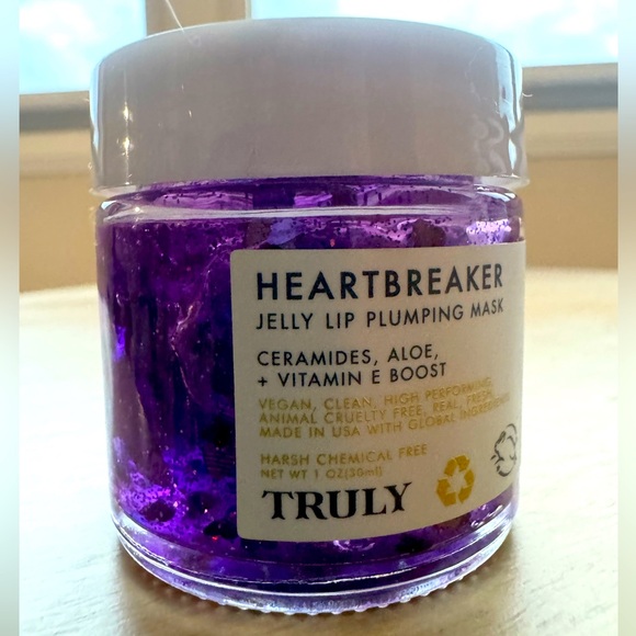 TRULY | Makeup | New Truly Gel Plumping Lip Mask | Poshmark
